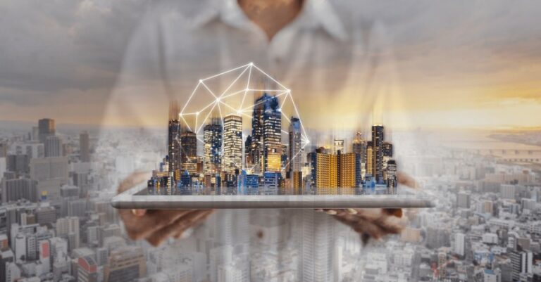 The Role Of Blockchain In Commercial Real Estate Process | Techie Loops